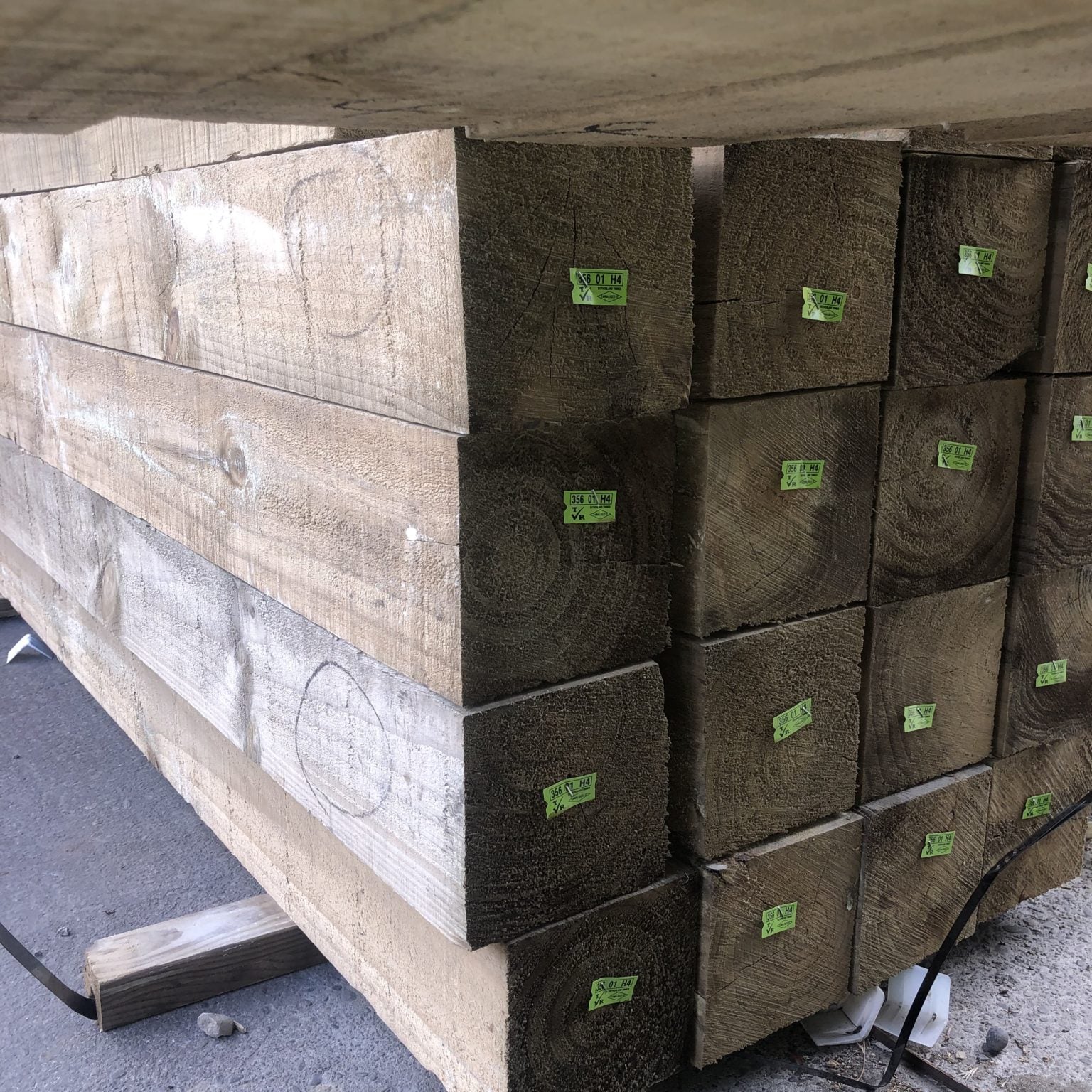 150 x 150 H4 RS Post - 1.0m – Gardenmakers Landscape Supplies