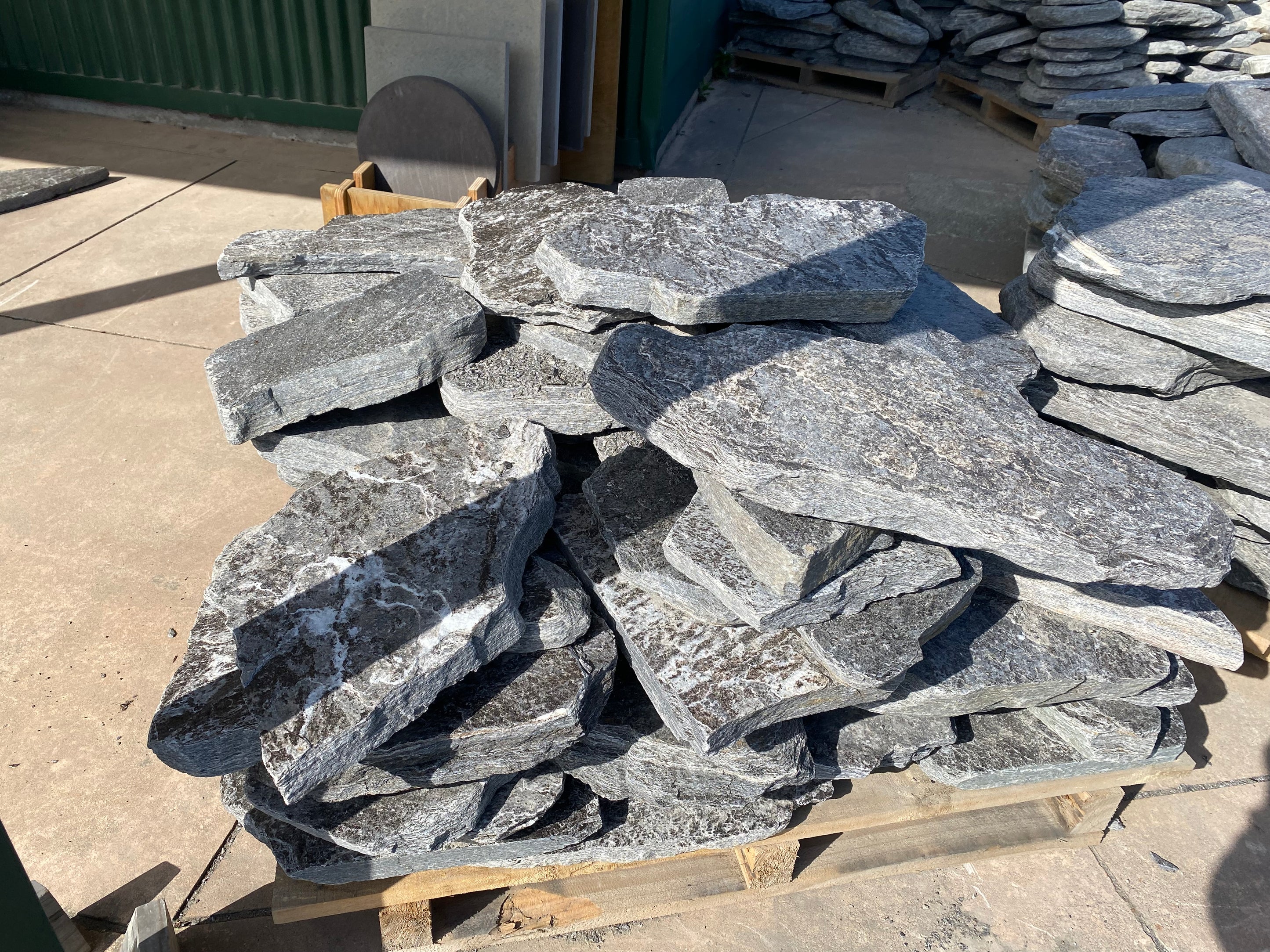 Westland Schist Flat Stones (Waitaha) – Gardenmakers Landscape Supplies